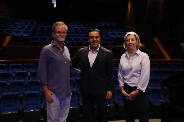Anuncia Luis Nava la renovación del Cineteatro Rosalío Solano